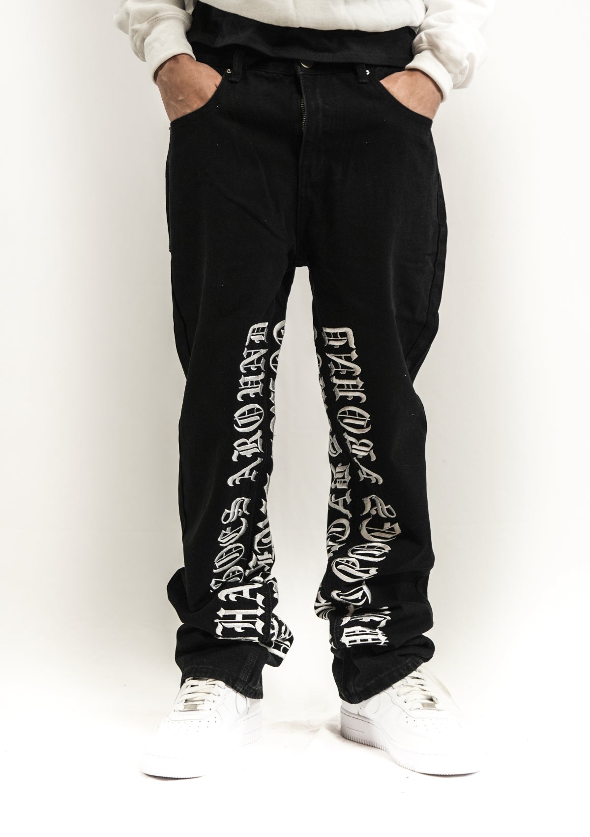 AROUND JEANS [BLACK]